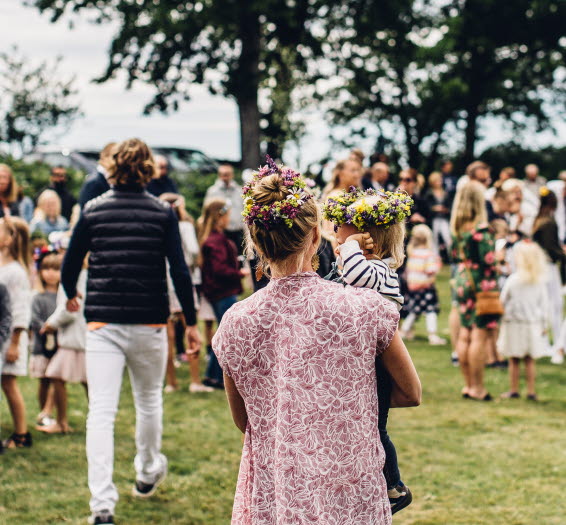 Fira Midsommar i Västsverige